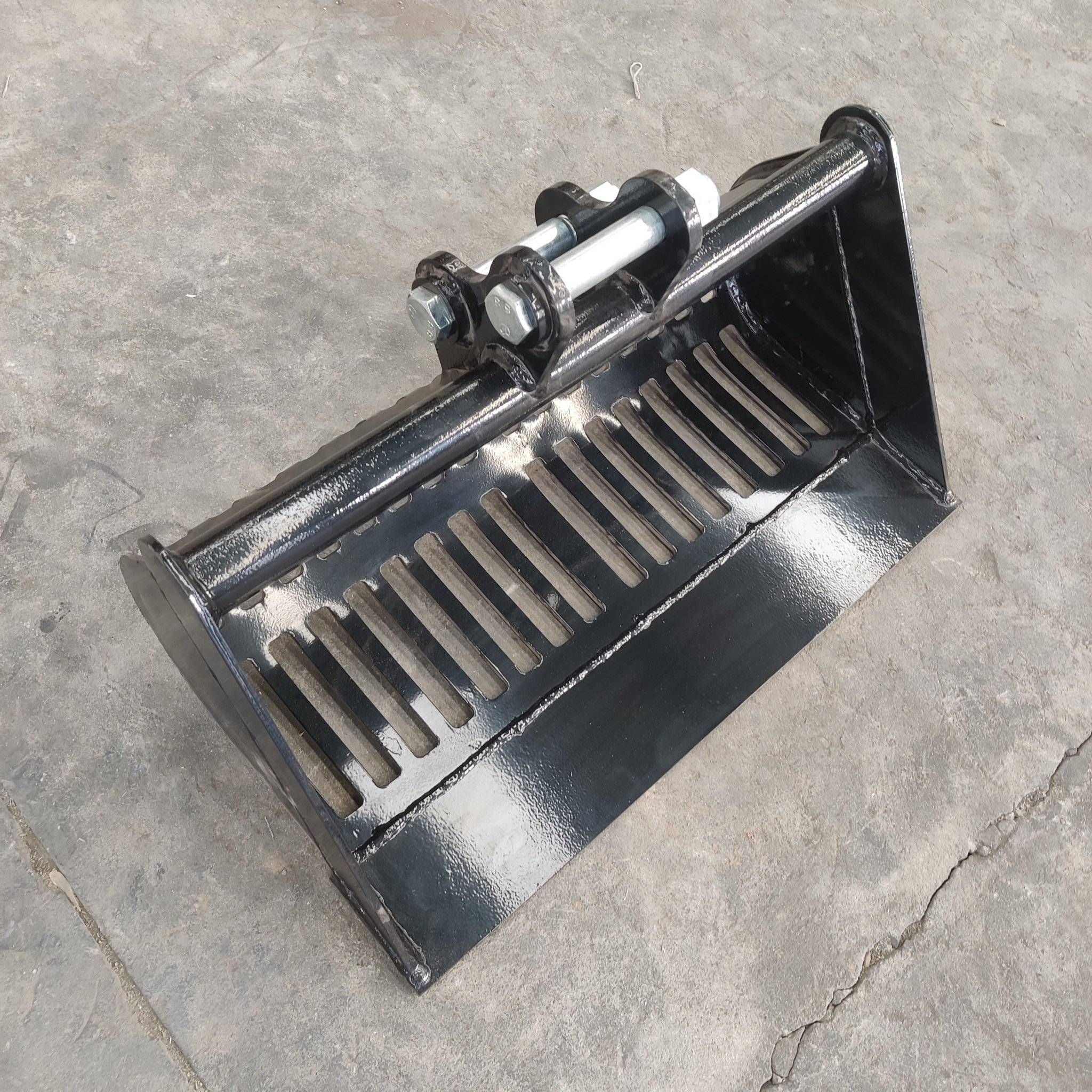 Screening skeleton Bucket: Attachment 600mm TYPHON Mini Excavators USA ...